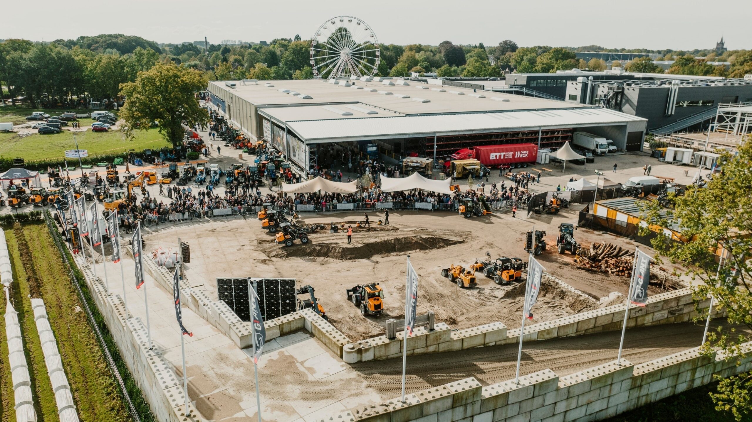 TOBROCO-GIANT Brings Revolutionary Machines to Bauma 2025 | Modern ...